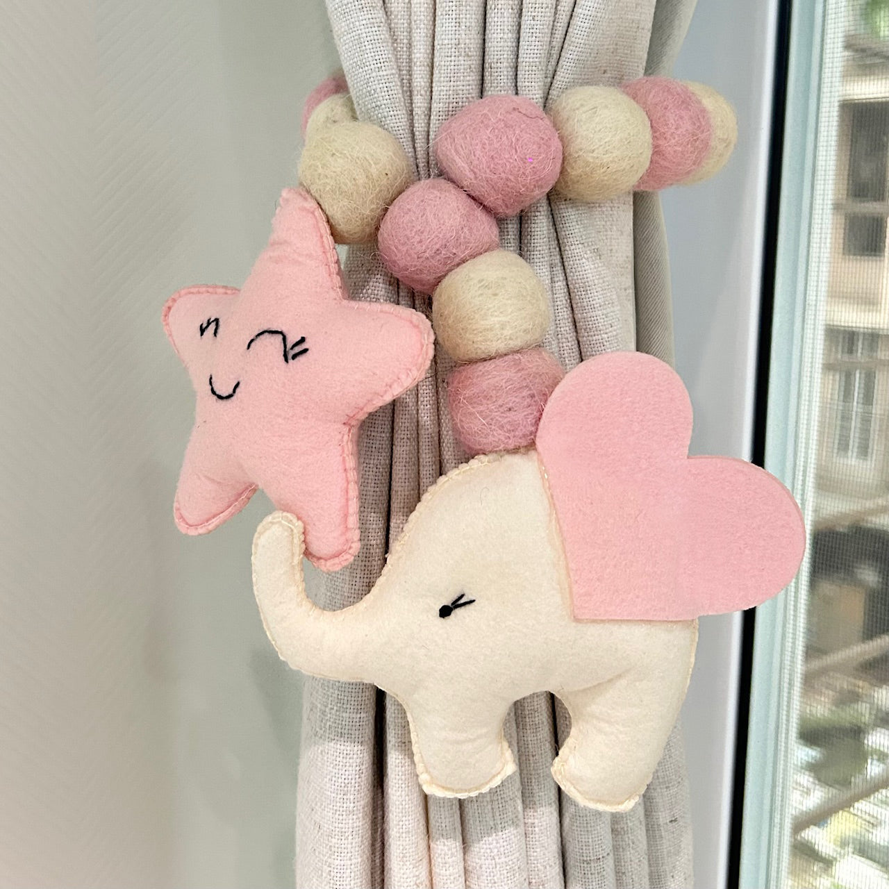 Curtain Tie - Baby Ellie (White) – Babble Wrap